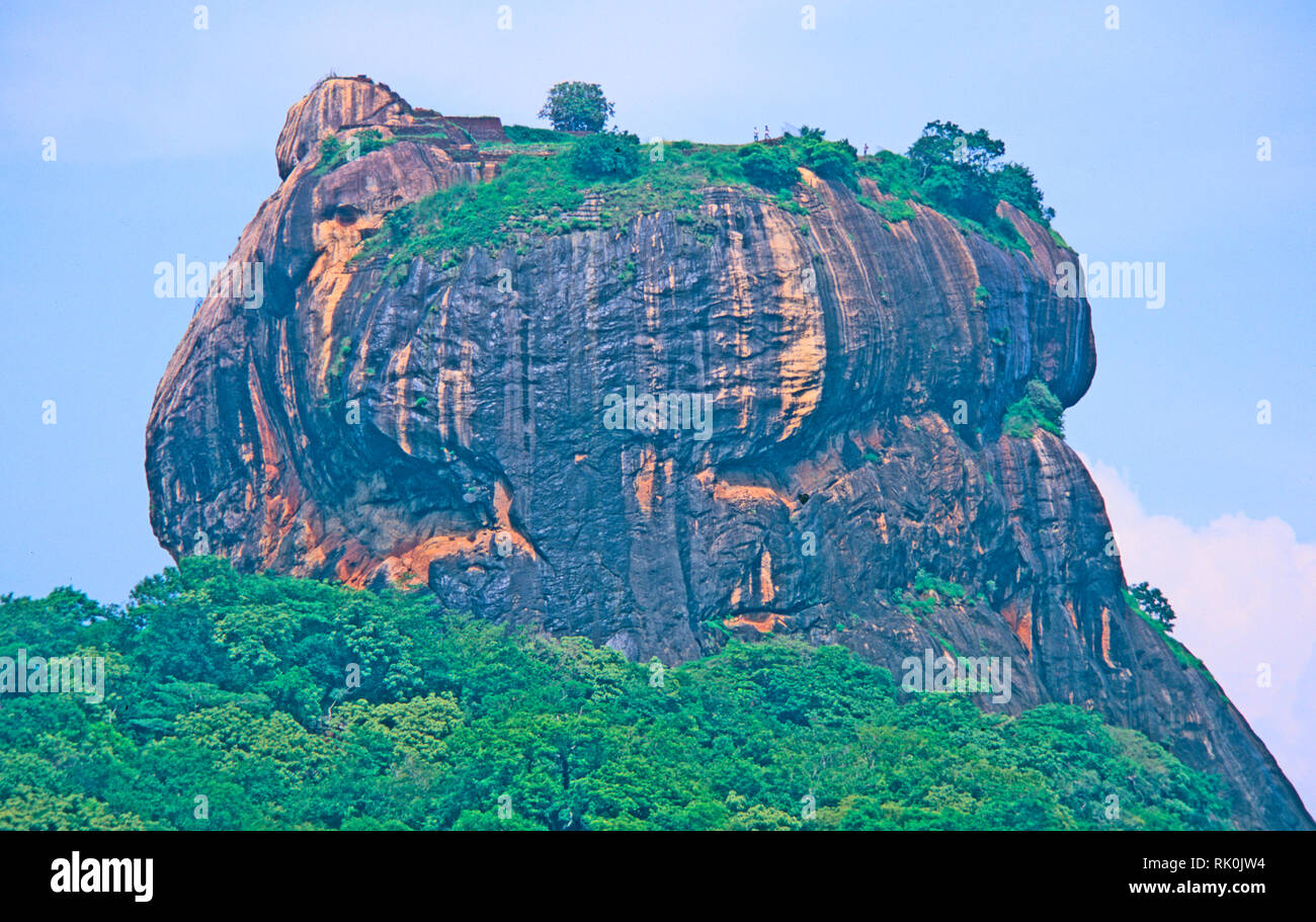 Sri Lanka Asia Cliff Top Citadel Stock Photo - Alamy