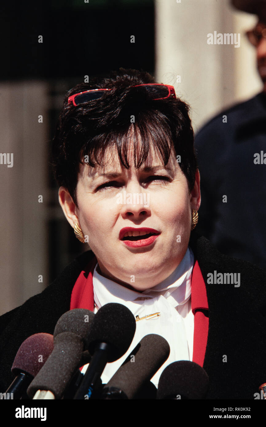 Grand jury investigation hi-res stock photography and images - Alamy