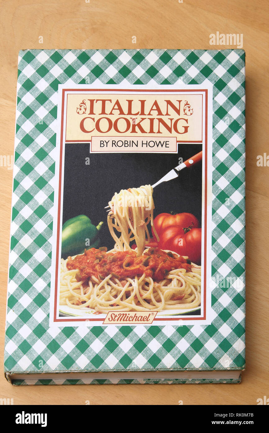 Vintage St Michael Italian Cooking Book By Robin Howe Stock Photo - Alamy