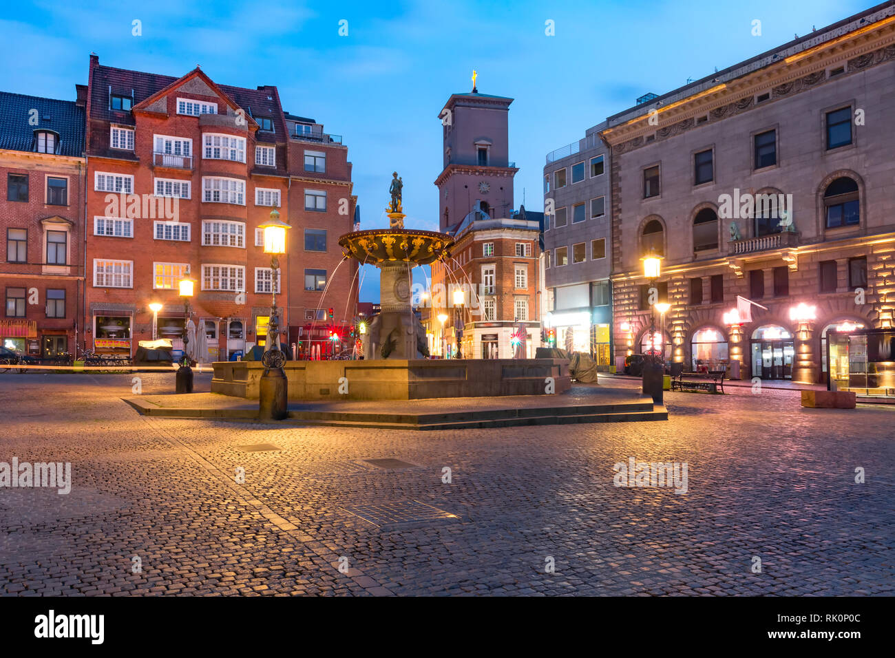 Fountain old market square hi-res stock photography and images - Alamy