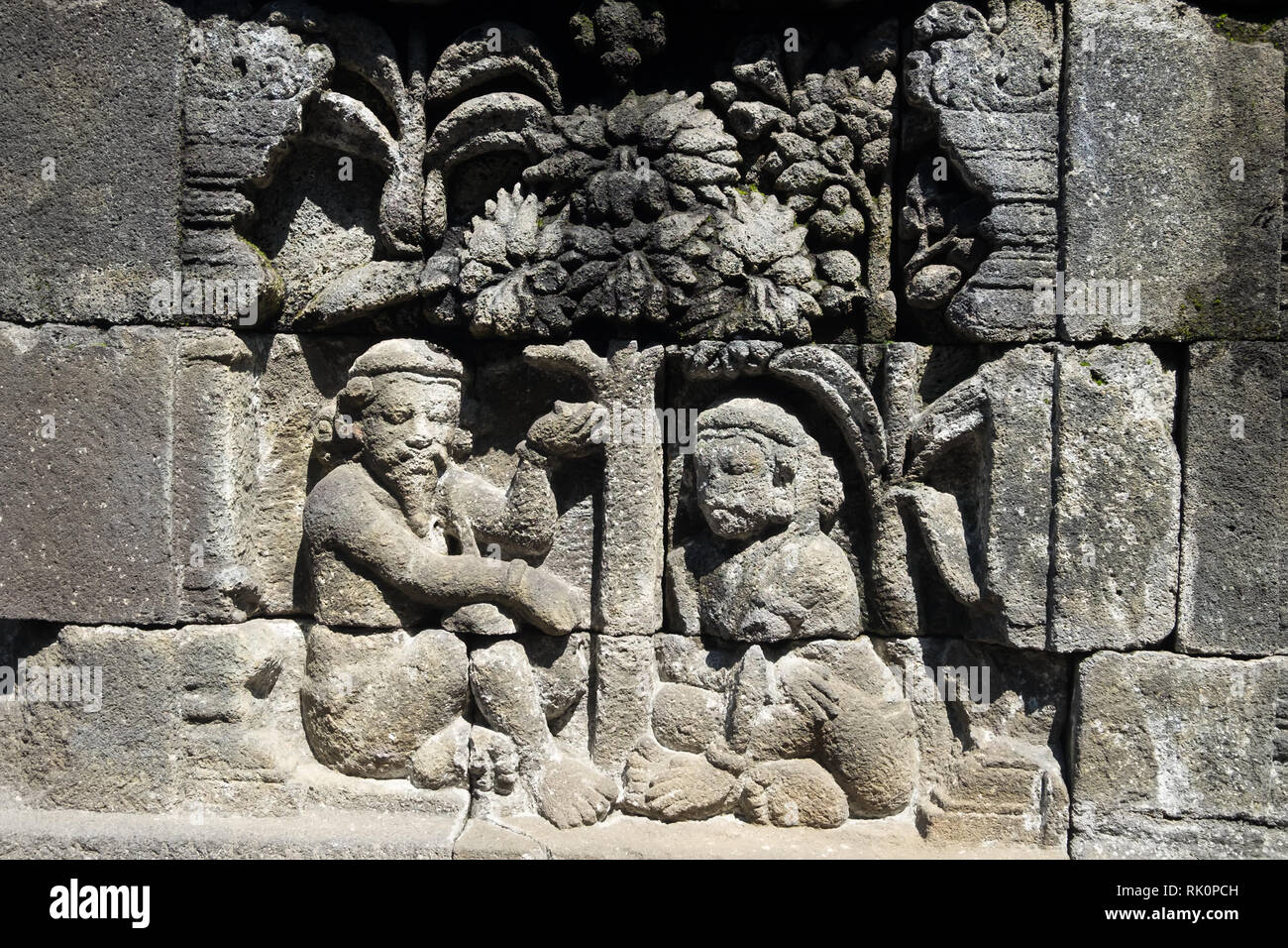 Carving wonders hi-res stock photography and images - Alamy