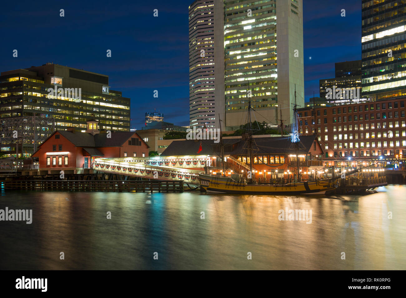 Boston tea party museum hi-res stock photography and images - Alamy