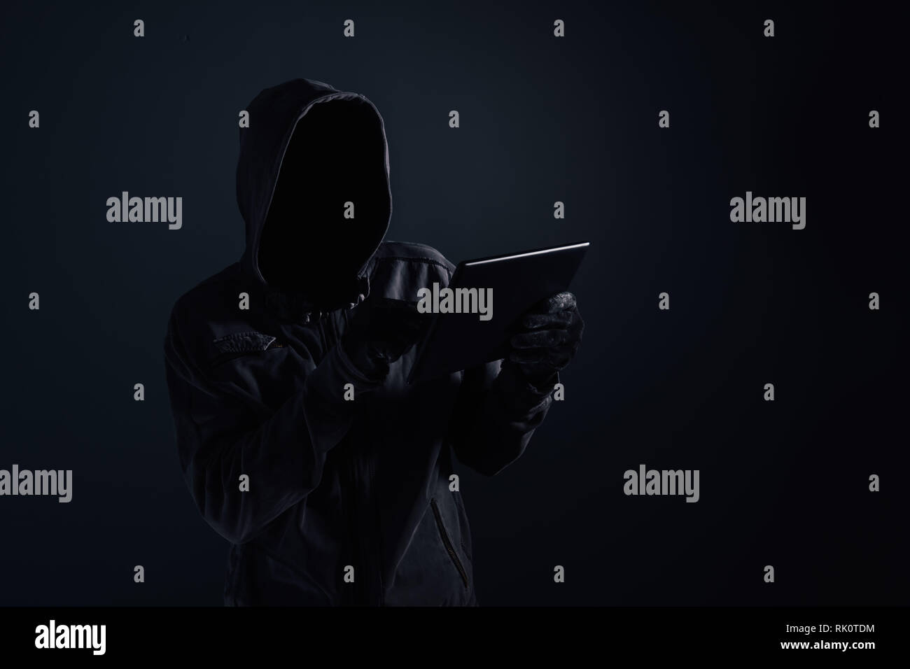 Cybercrime hi-res stock photography and images - Alamy
