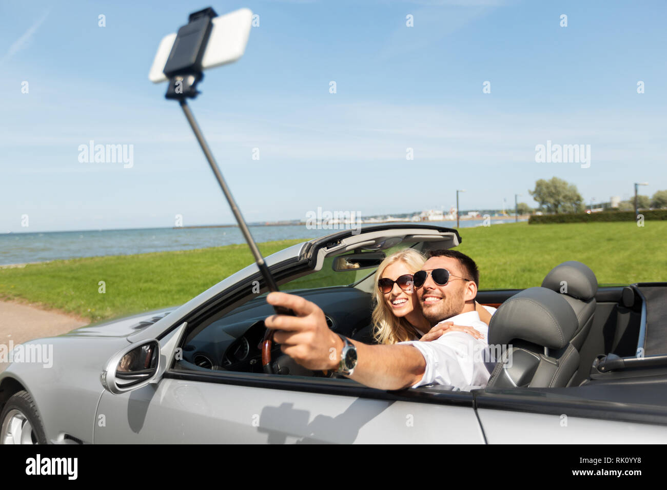 Car selfie hi-res stock photography and images - Alamy