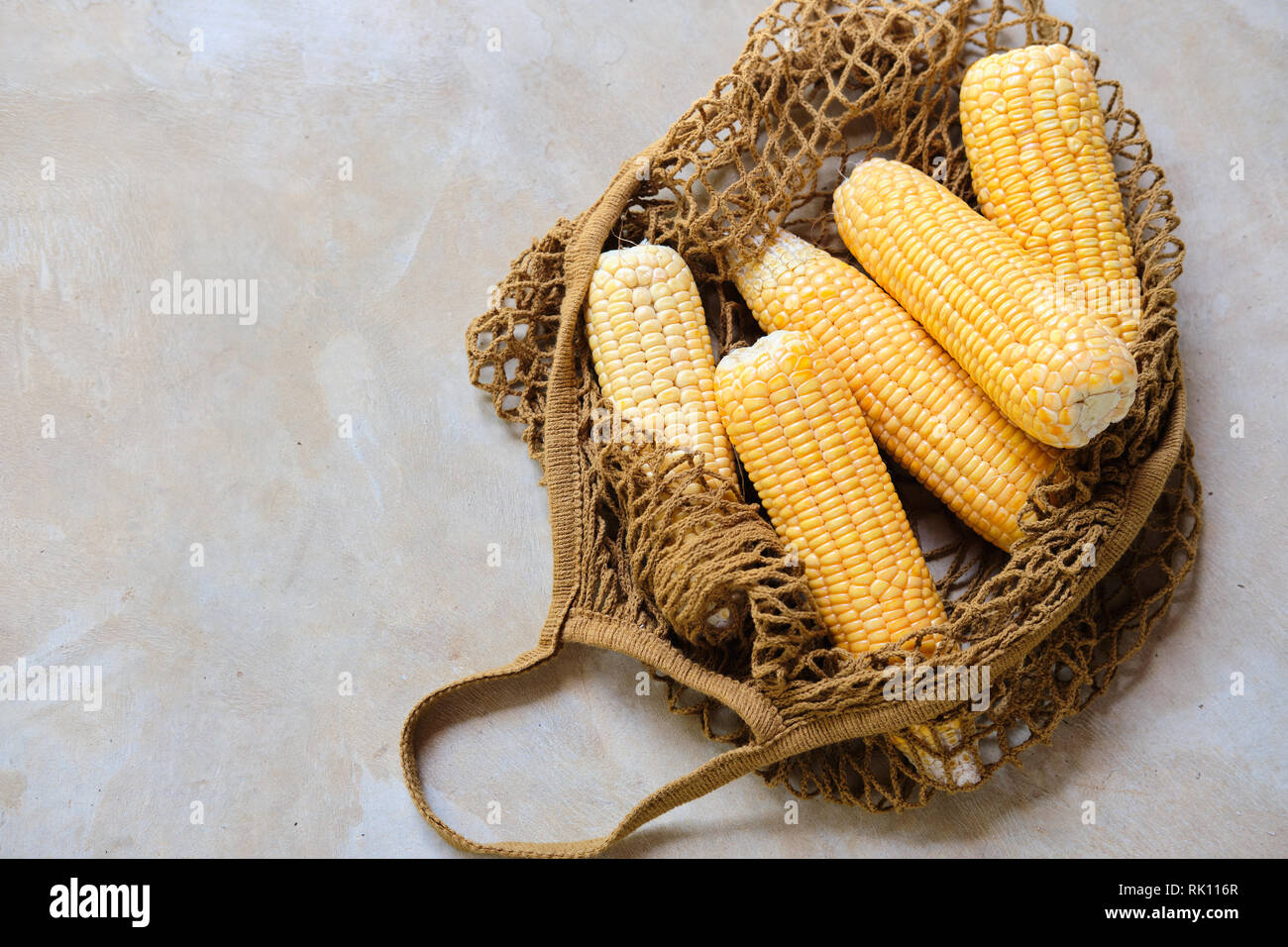 The corn cob hi-res stock photography and images - Alamy