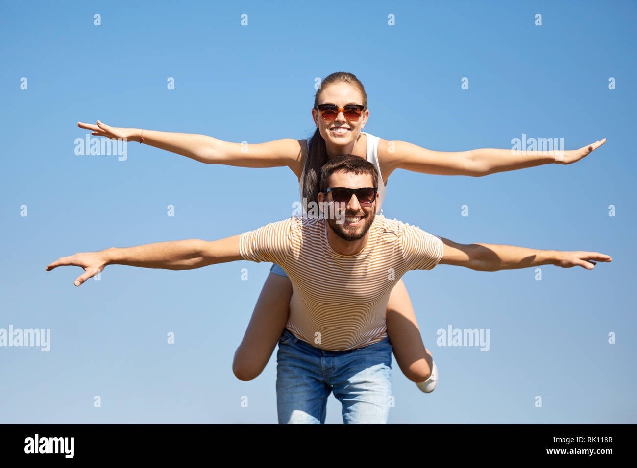 Beautiful couple having fun outdoors hi-res stock photography and ...