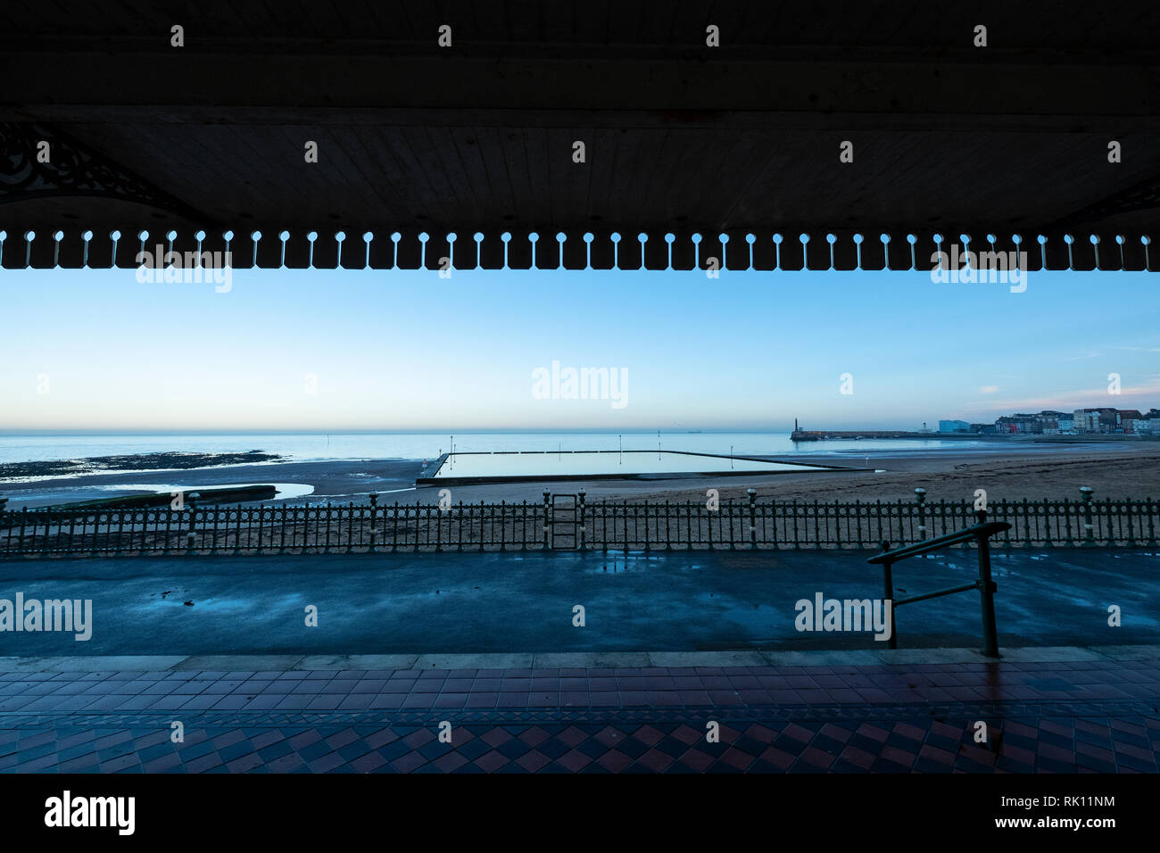 Walpole Bay Tidal Pool Margate Southeast Coast Kent Stock Photo - Alamy