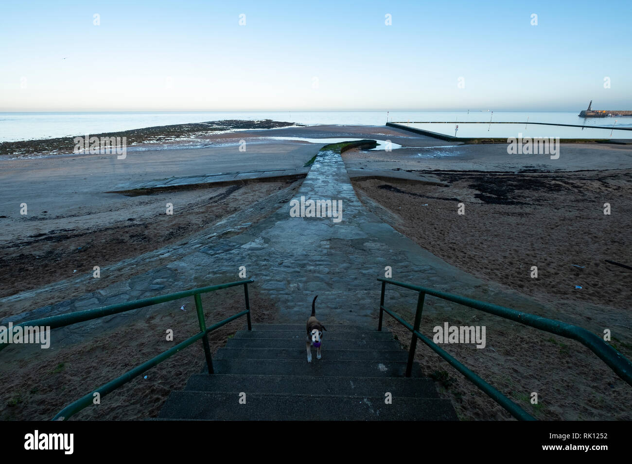Walpole Bay Tidal Pool Margate Southeast Coast Kent Stock Photo - Alamy