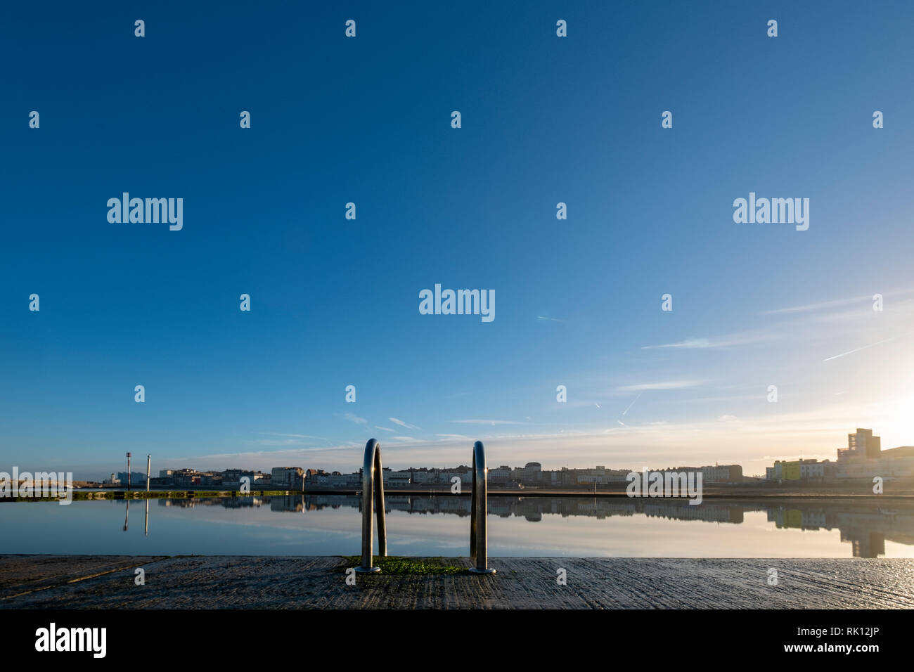 Walpole Bay Tidal Pool Margate Southeast Coast Kent Stock Photo - Alamy