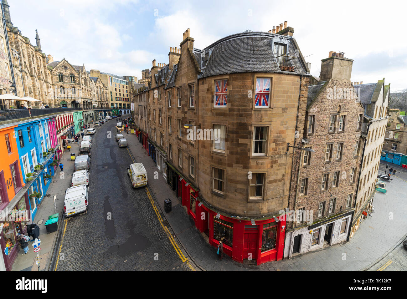 Victoria street edinburgh scotland hi-res stock photography and images ...