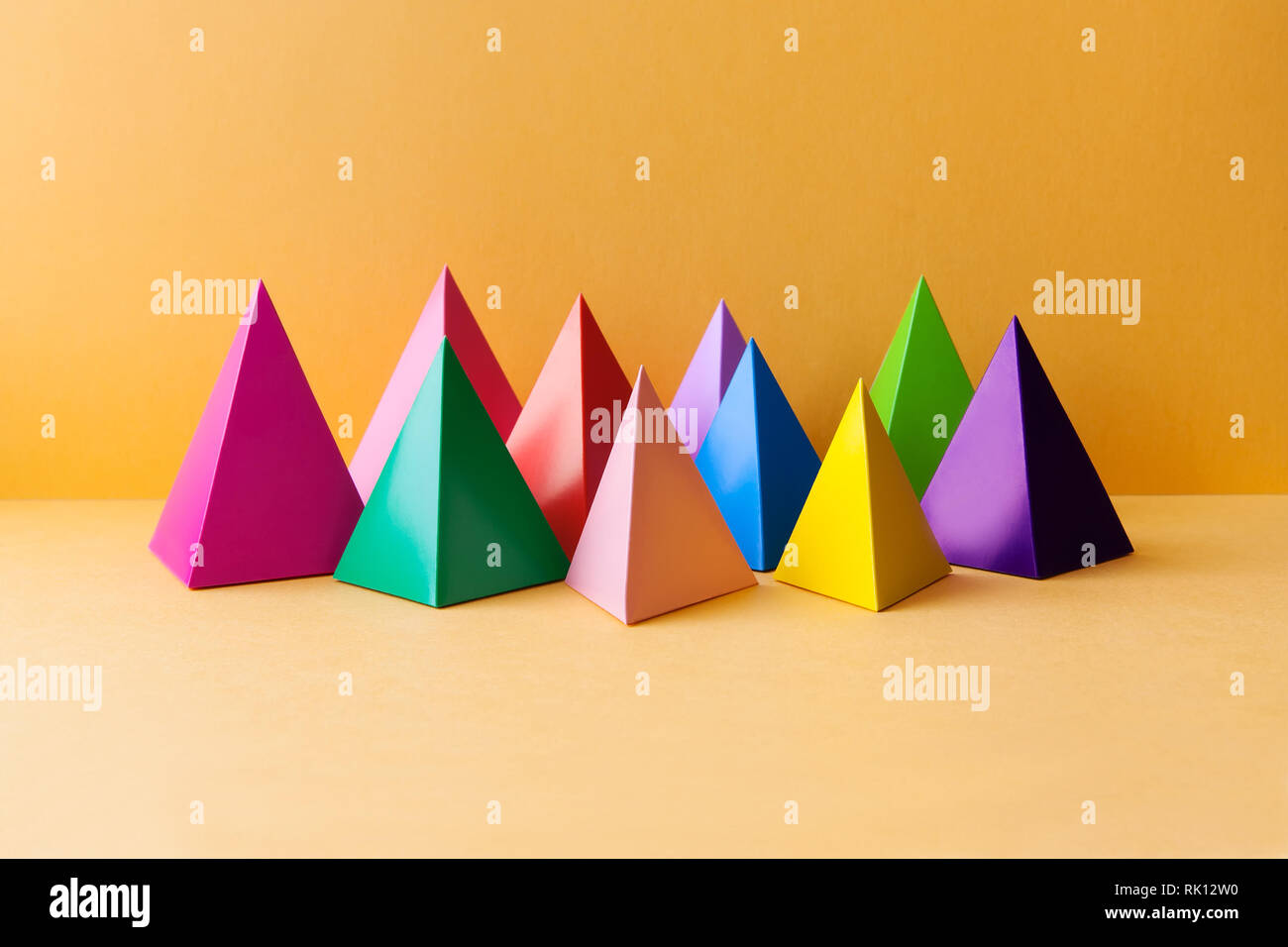 Pyramid prism hi-res stock photography and images - Alamy