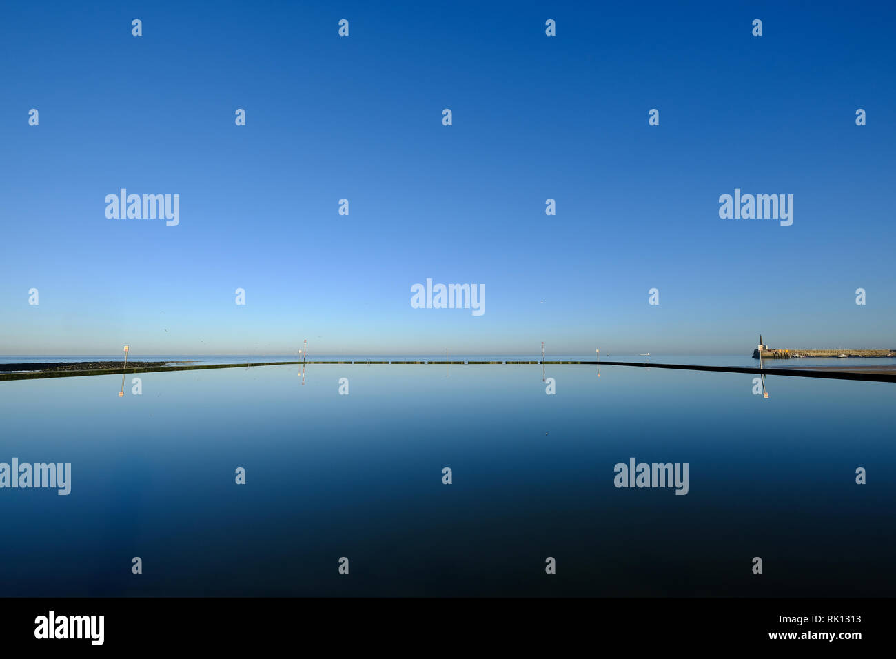 Walpole Bay Tidal Pool Margate Southeast Coast Kent Stock Photo - Alamy