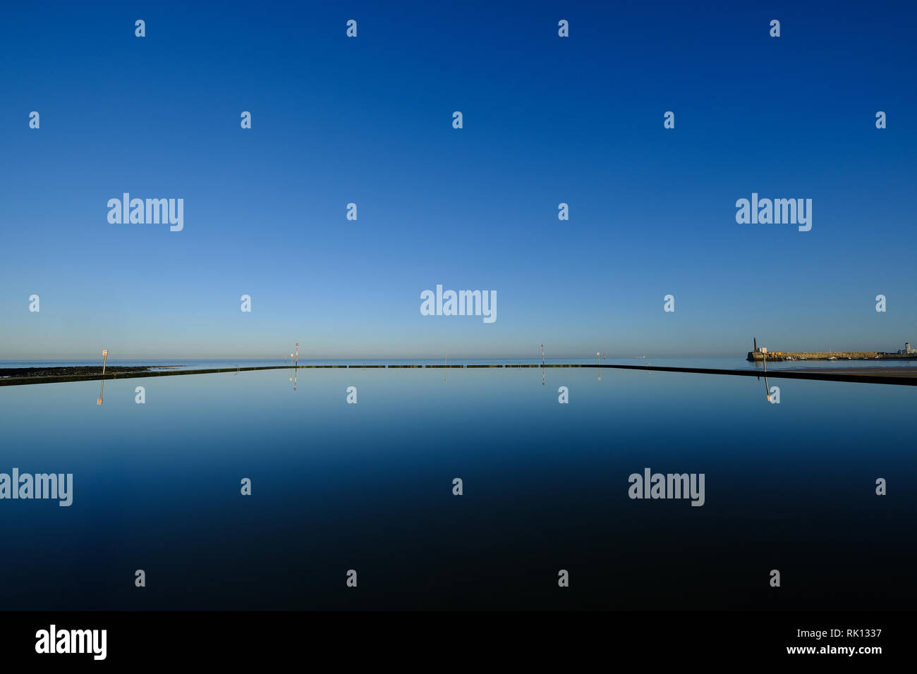 Walpole bay tidal pool kent hi-res stock photography and images - Alamy
