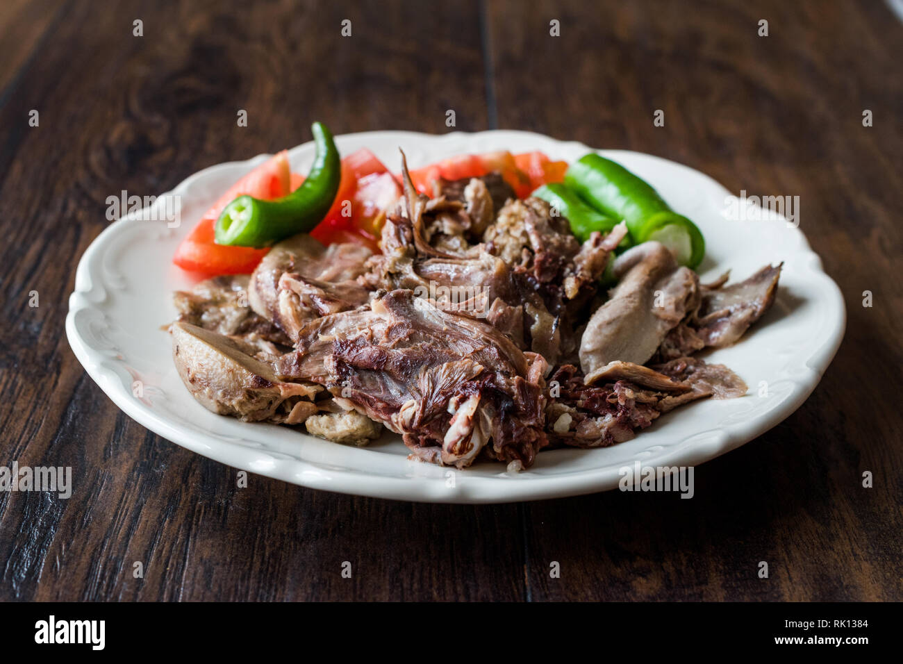 Traditional Turkish Offal Food Kelle Sogus / Lamb Head Meat with Brain ...