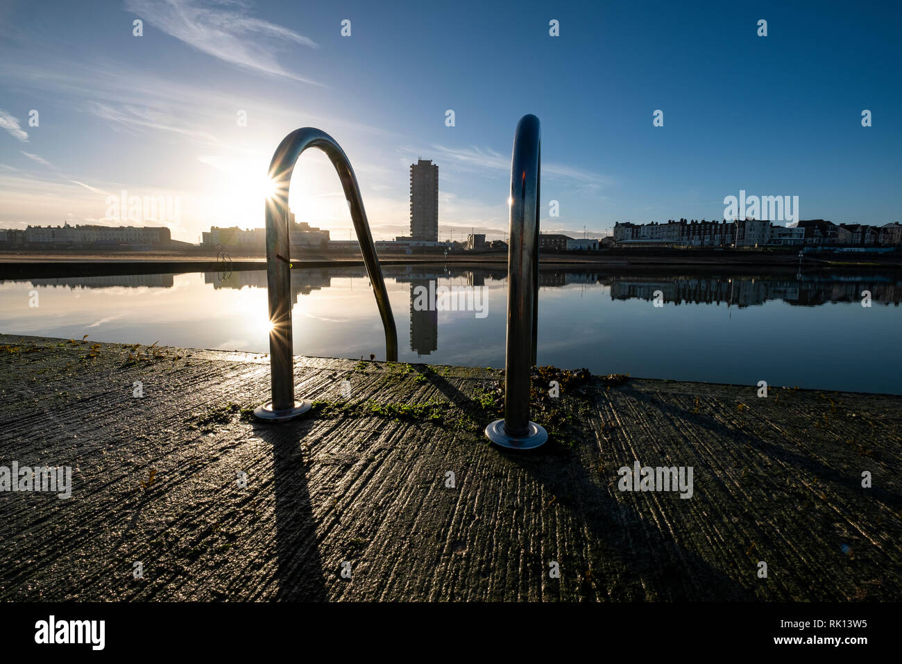 Walpole Bay Tidal Pool Margate Southeast Coast Kent Stock Photo - Alamy