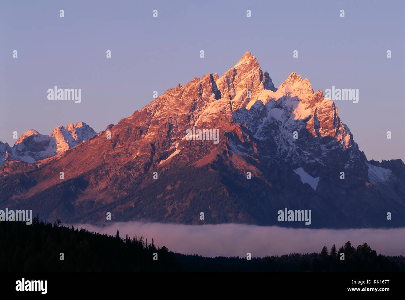 Fault block mountain hi-res stock photography and images - Alamy