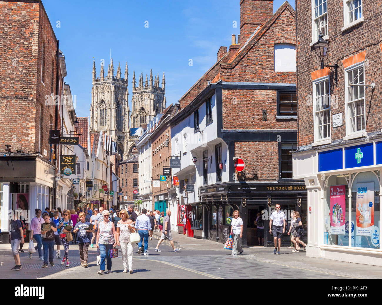 Kings square and the minster hi-res stock photography and images - Alamy