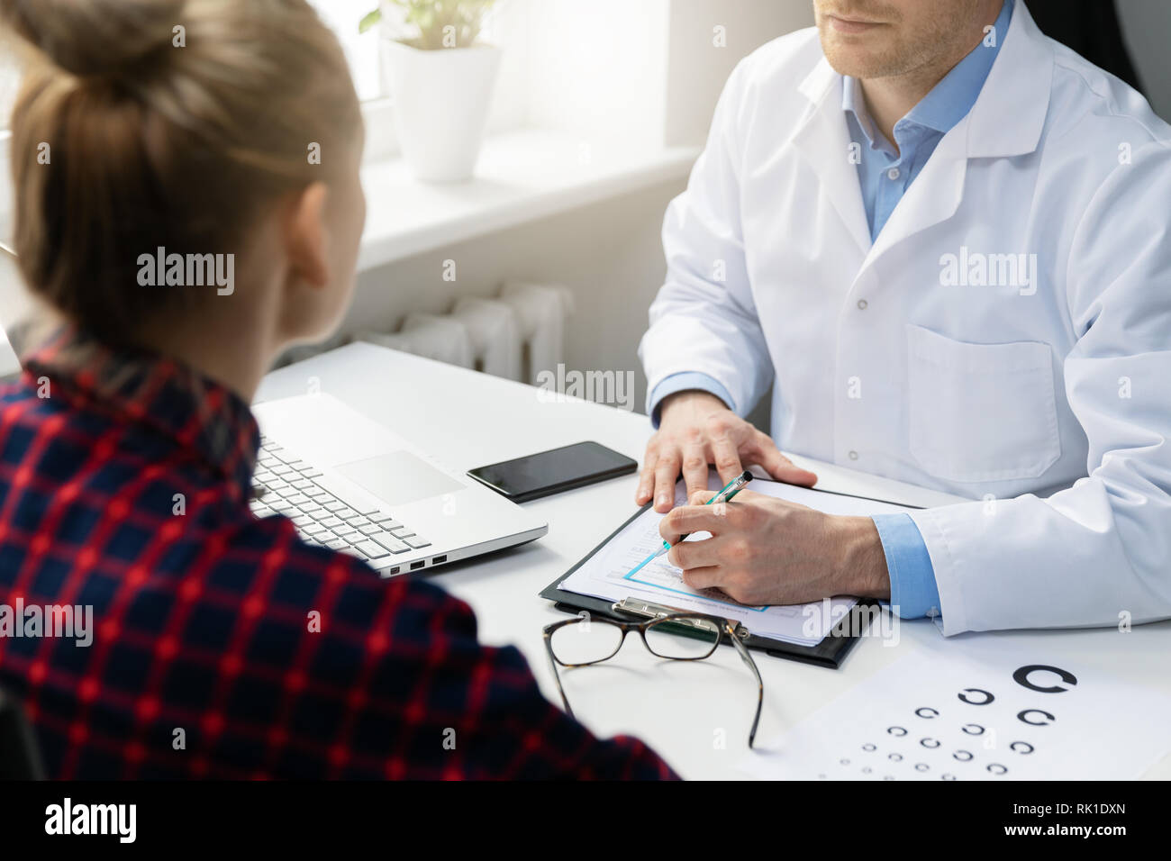 Visit clinics hi-res stock photography and images - Alamy