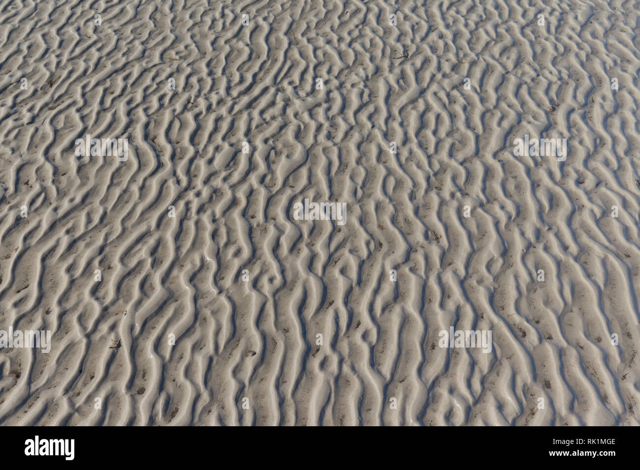 Tidal patterns on beach hi-res stock photography and images - Alamy