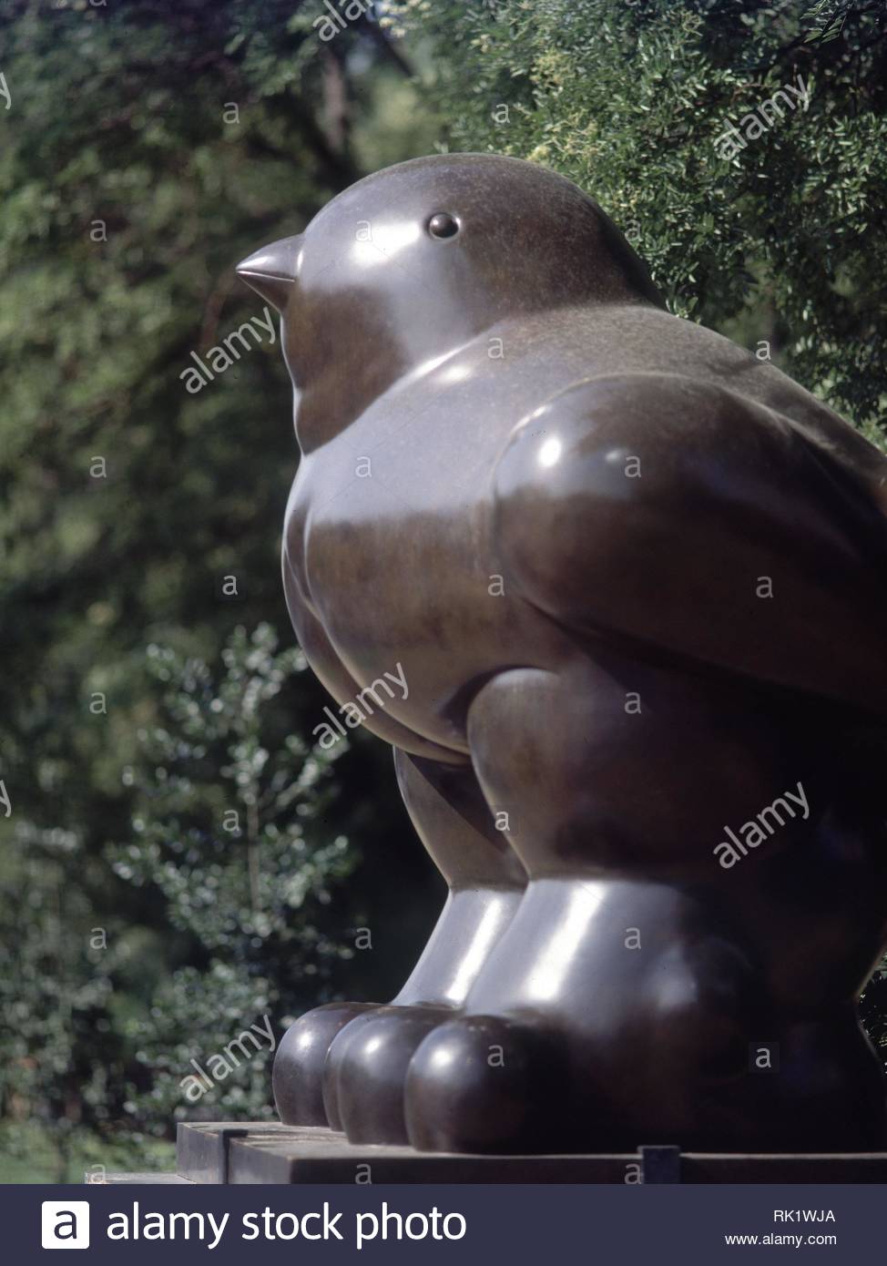 The Bird By Fernando Botero Stock Photos & The Bird By Fernando Botero ...