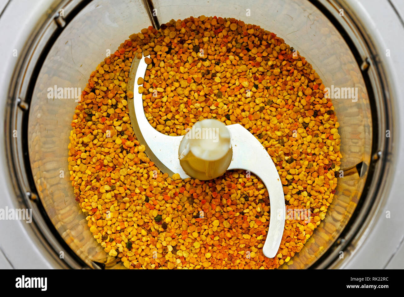 Organic bee pollen grains preparing in blender Stock Photo - Alamy