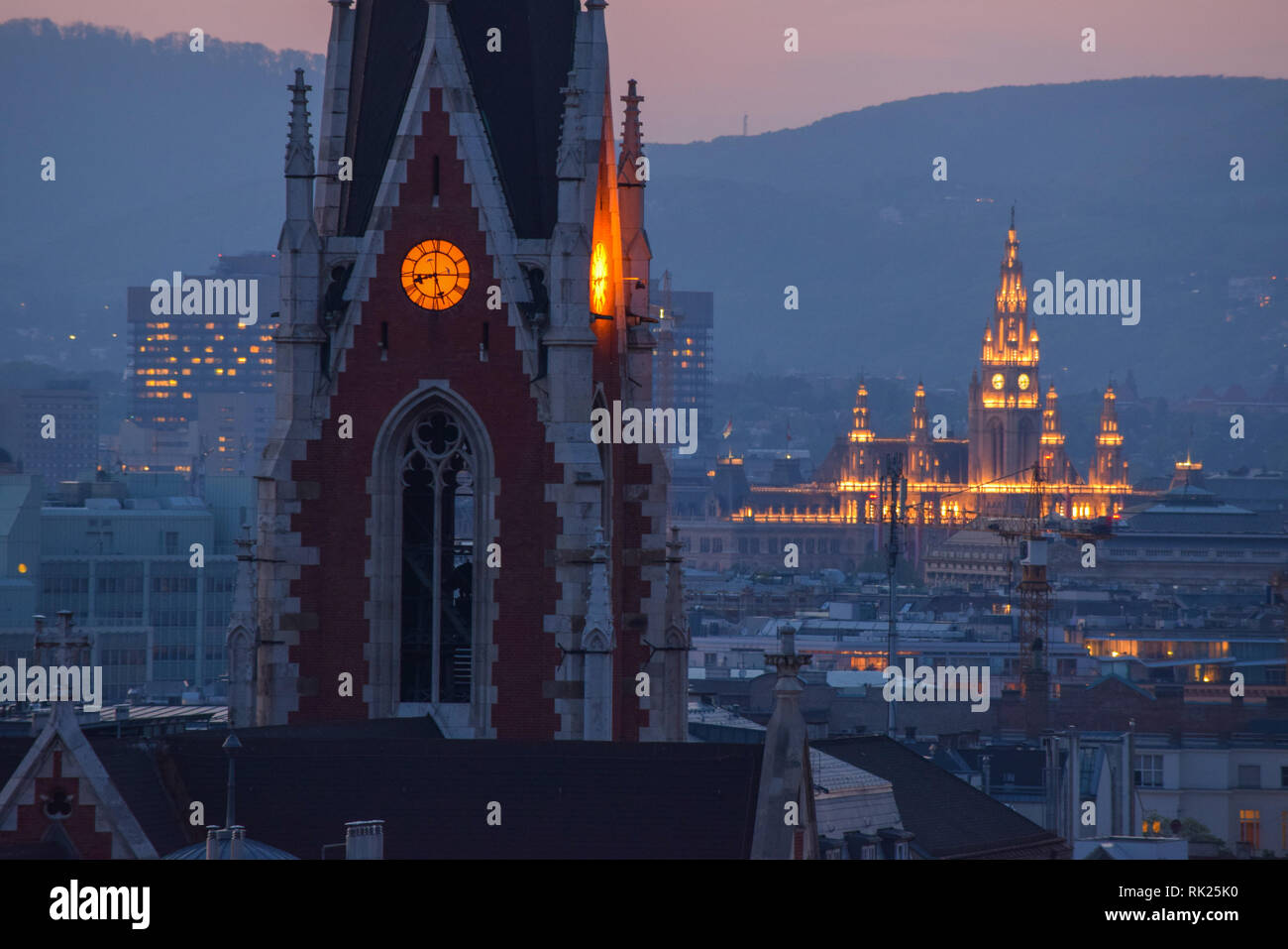 Vienna twilight hi-res stock photography and images - Alamy