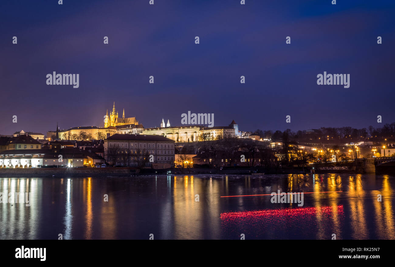 Czech capitol city Prague and river Vltava, Prague castle at night ...