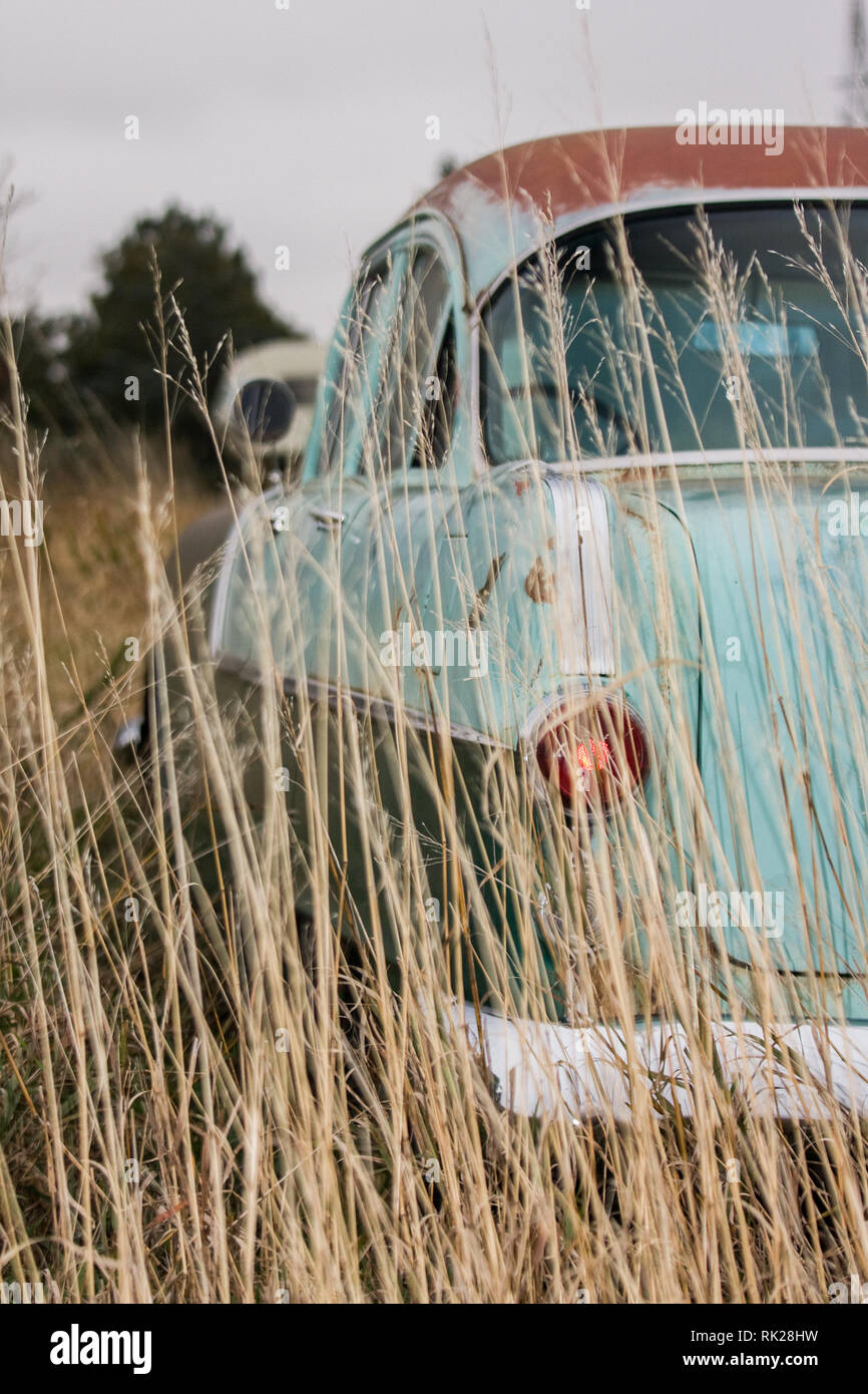 Vintage turquoise hi-res stock photography and images - Alamy