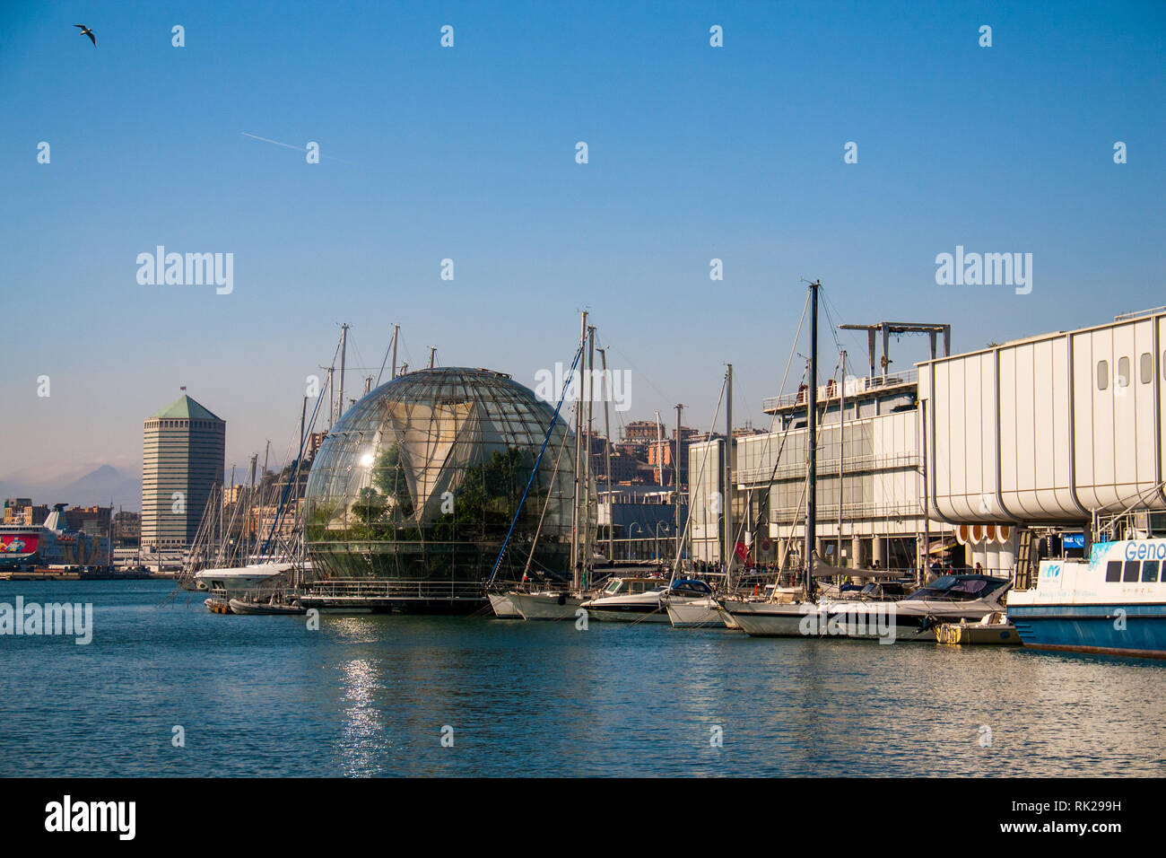 Biosphere in port (harbour) of Genova Stock Photo - Alamy
