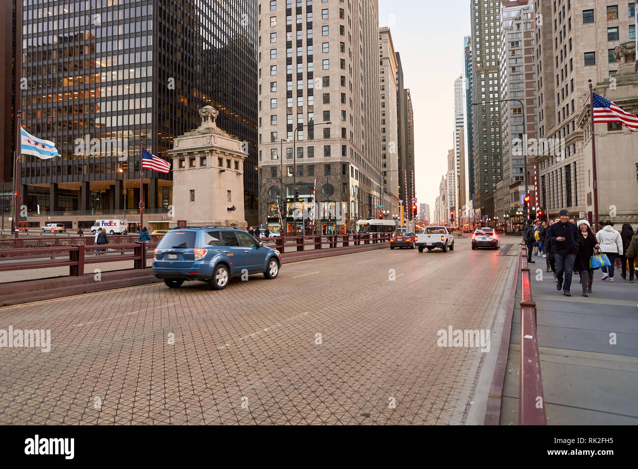 CHICAGO, IL - CIRCA MARCH, 2016: streets of Chicago at daytime. Chicago ...