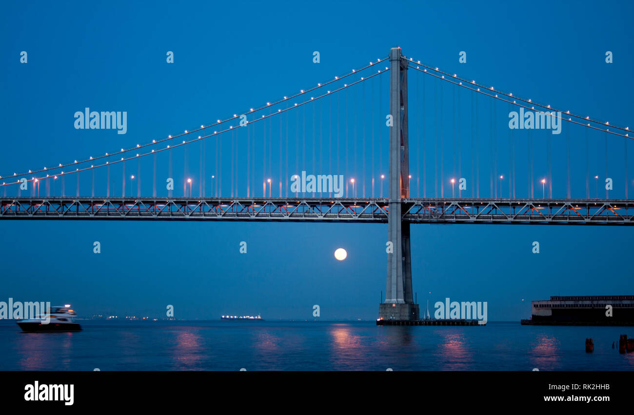 Moonlight over the san francisco bay hi-res stock photography and ...