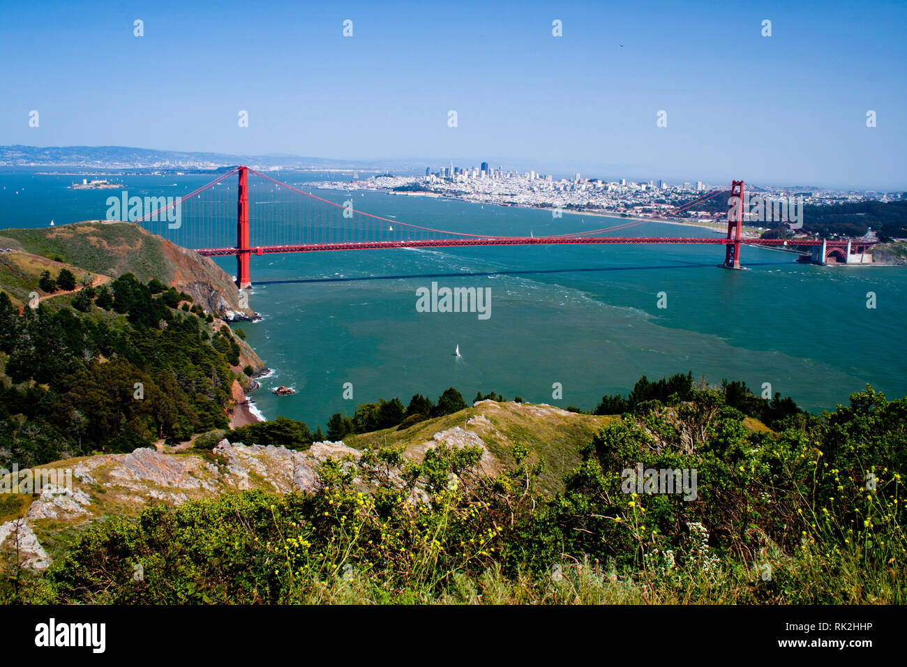 Red bridge san francisco hi-res stock photography and images - Alamy