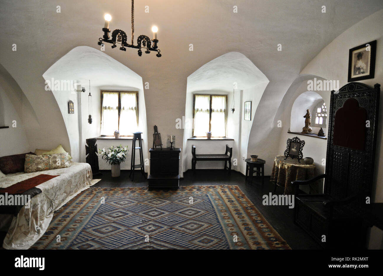 Bran castle interior hi-res stock photography and images - Alamy