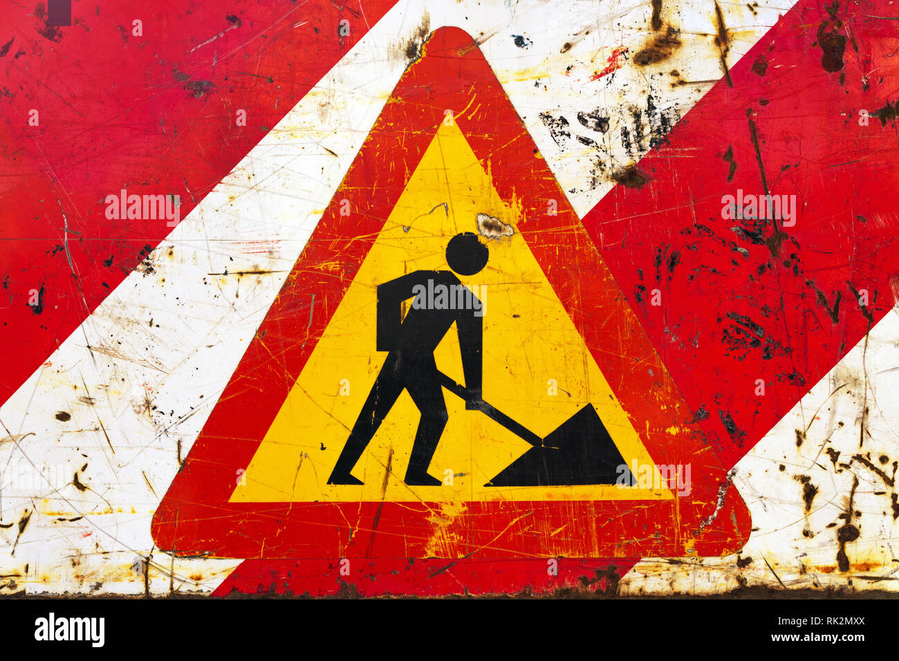 Damaged traffic sign hi-res stock photography and images - Alamy
