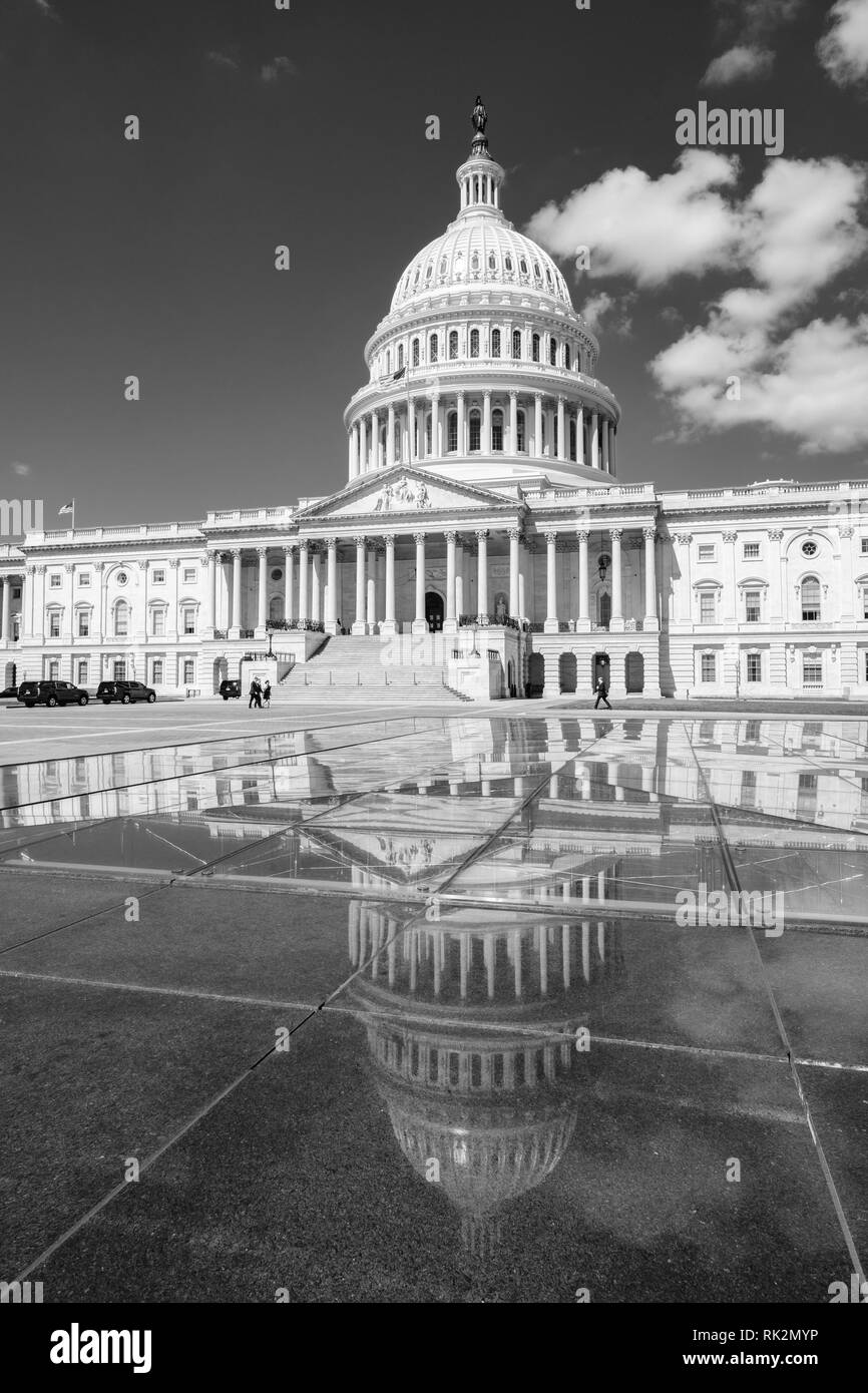 U s voting Black and White Stock Photos & Images - Alamy