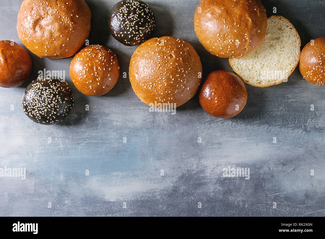 Sliced buns hi-res stock photography and images - Alamy