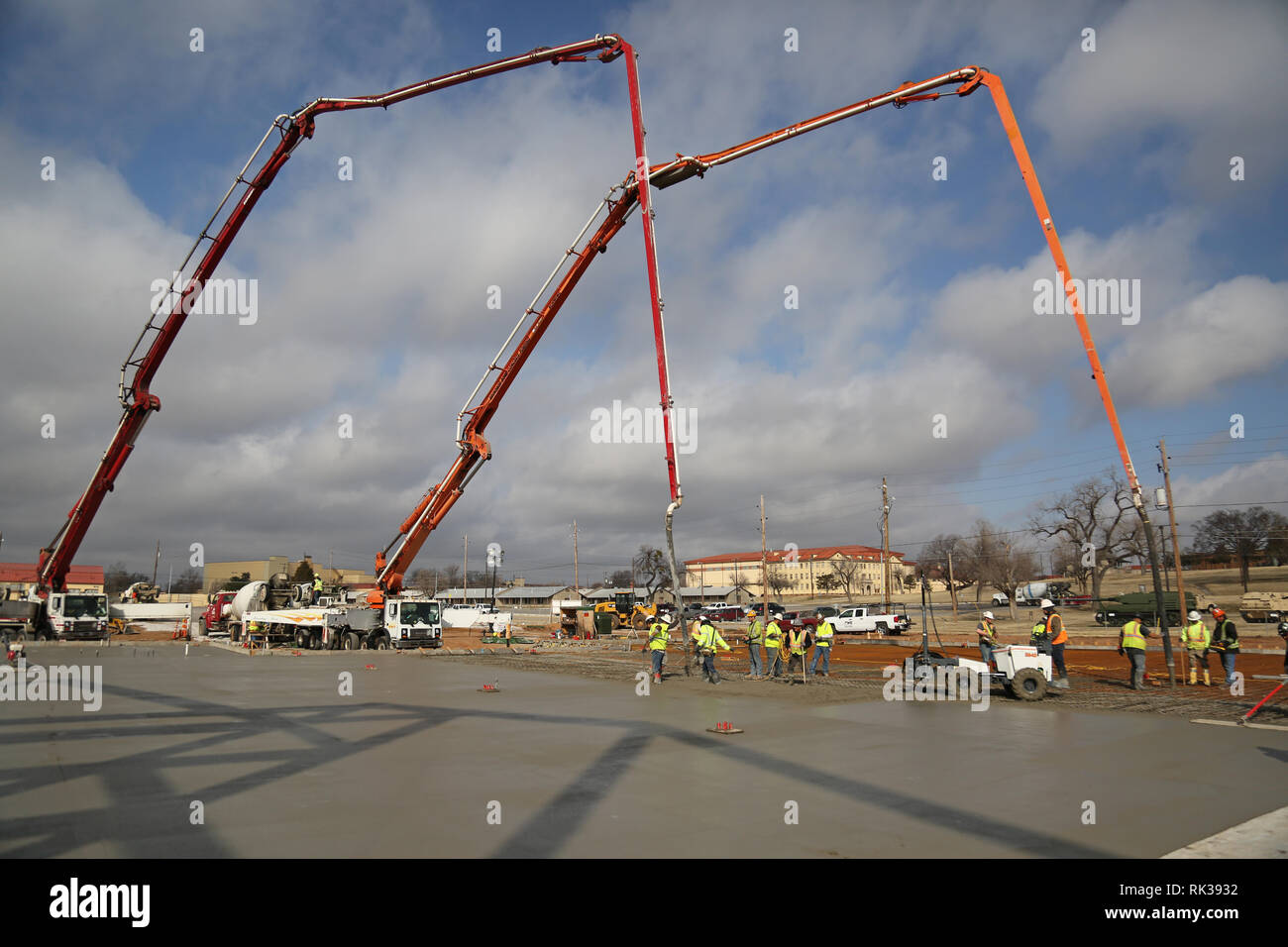 Us army construction hi-res stock photography and images - Alamy