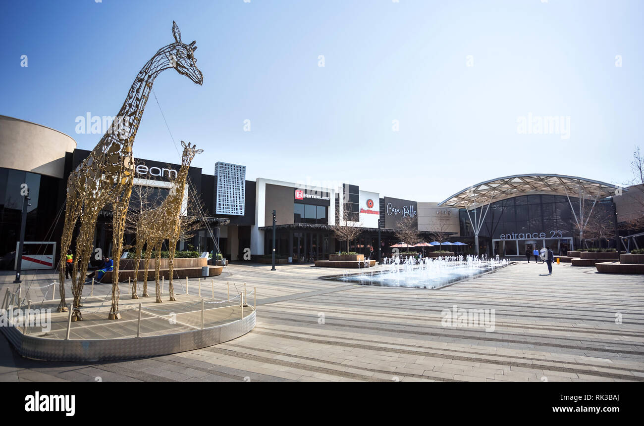 South africa construction mall hi-res stock photography and images - Alamy