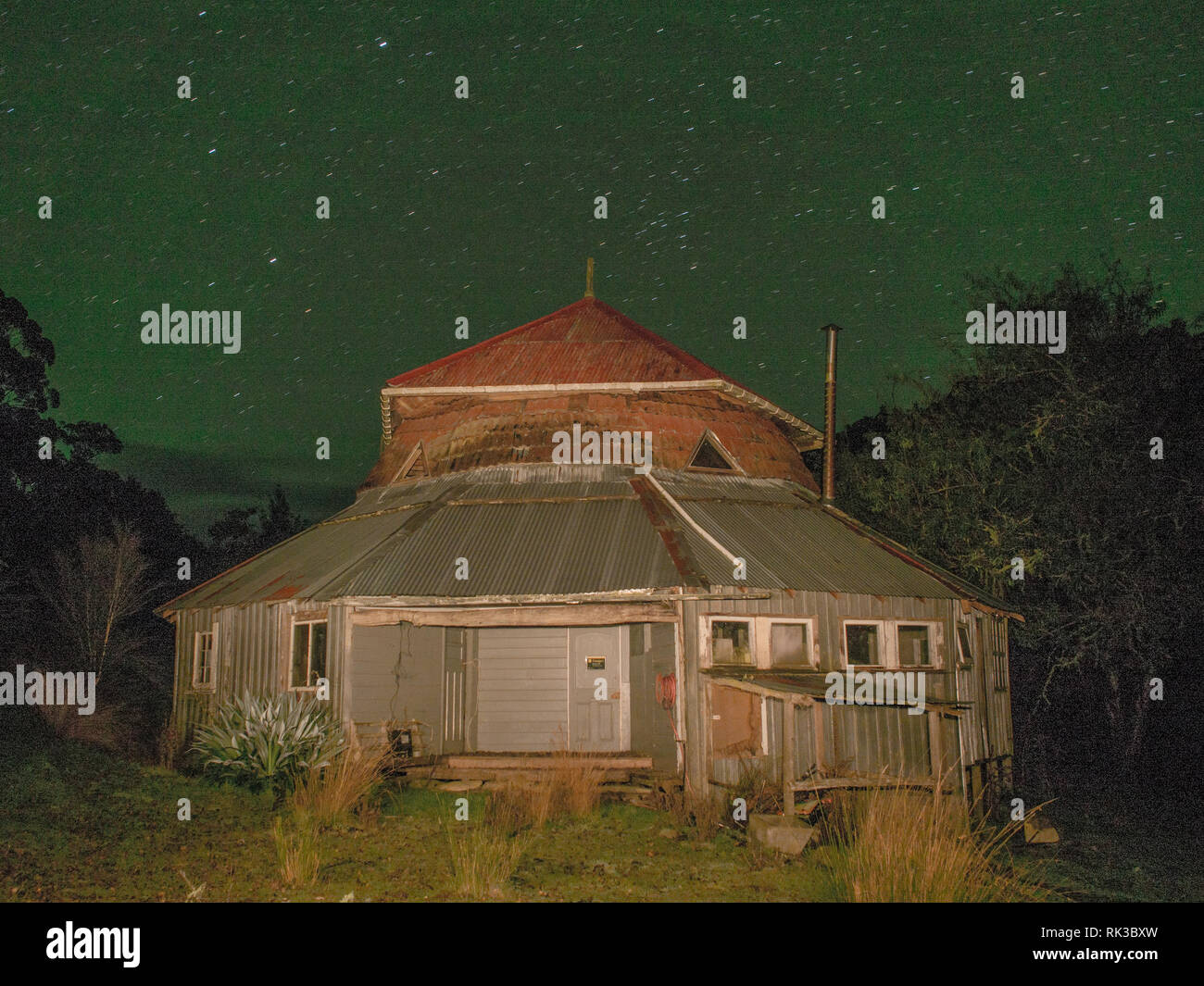 Derelict community building, at night with stars, Ahu Ahu Ohu, Ahuahu ...