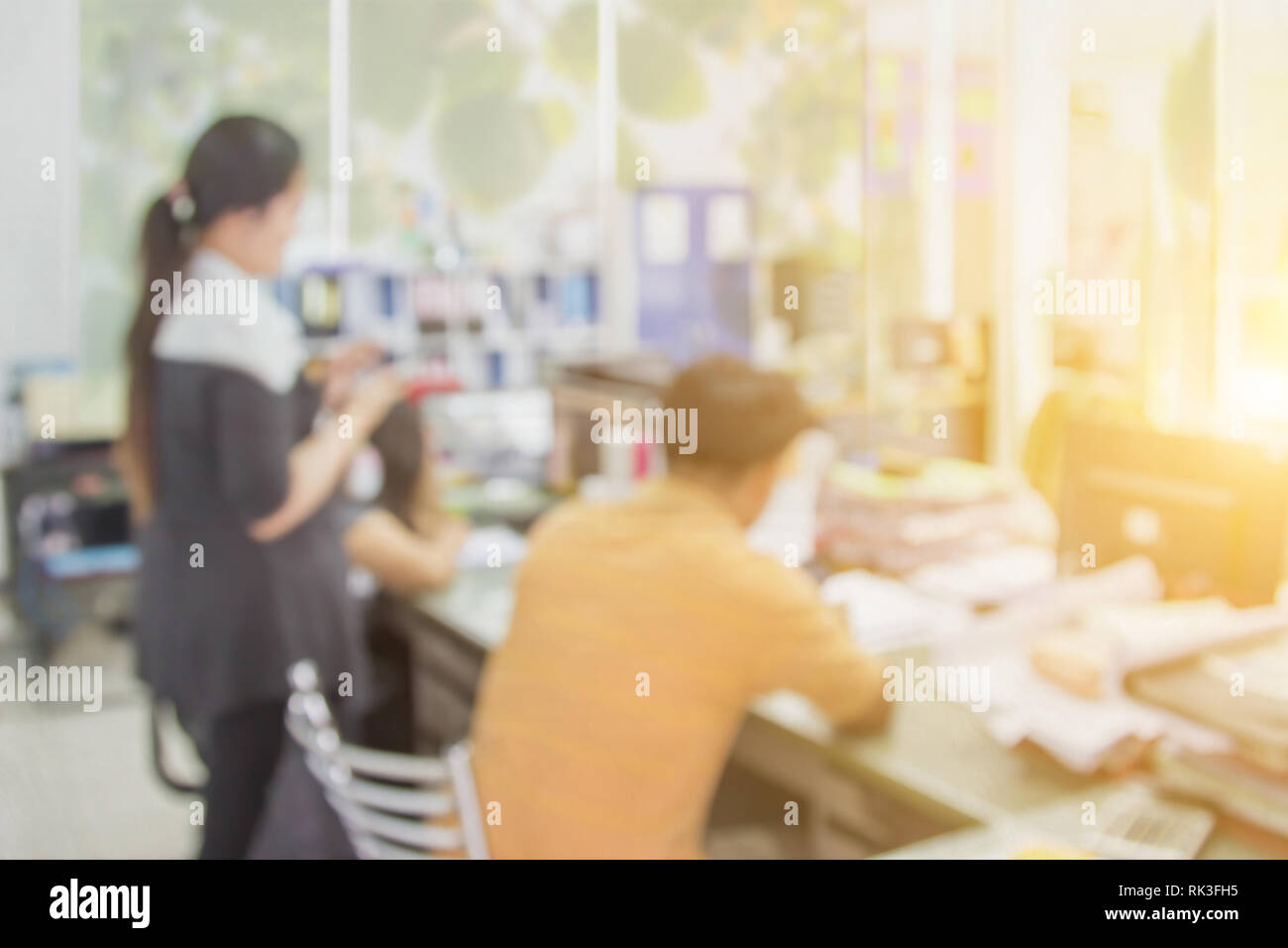 Office business meeting blurry hi-res stock photography and images - Alamy