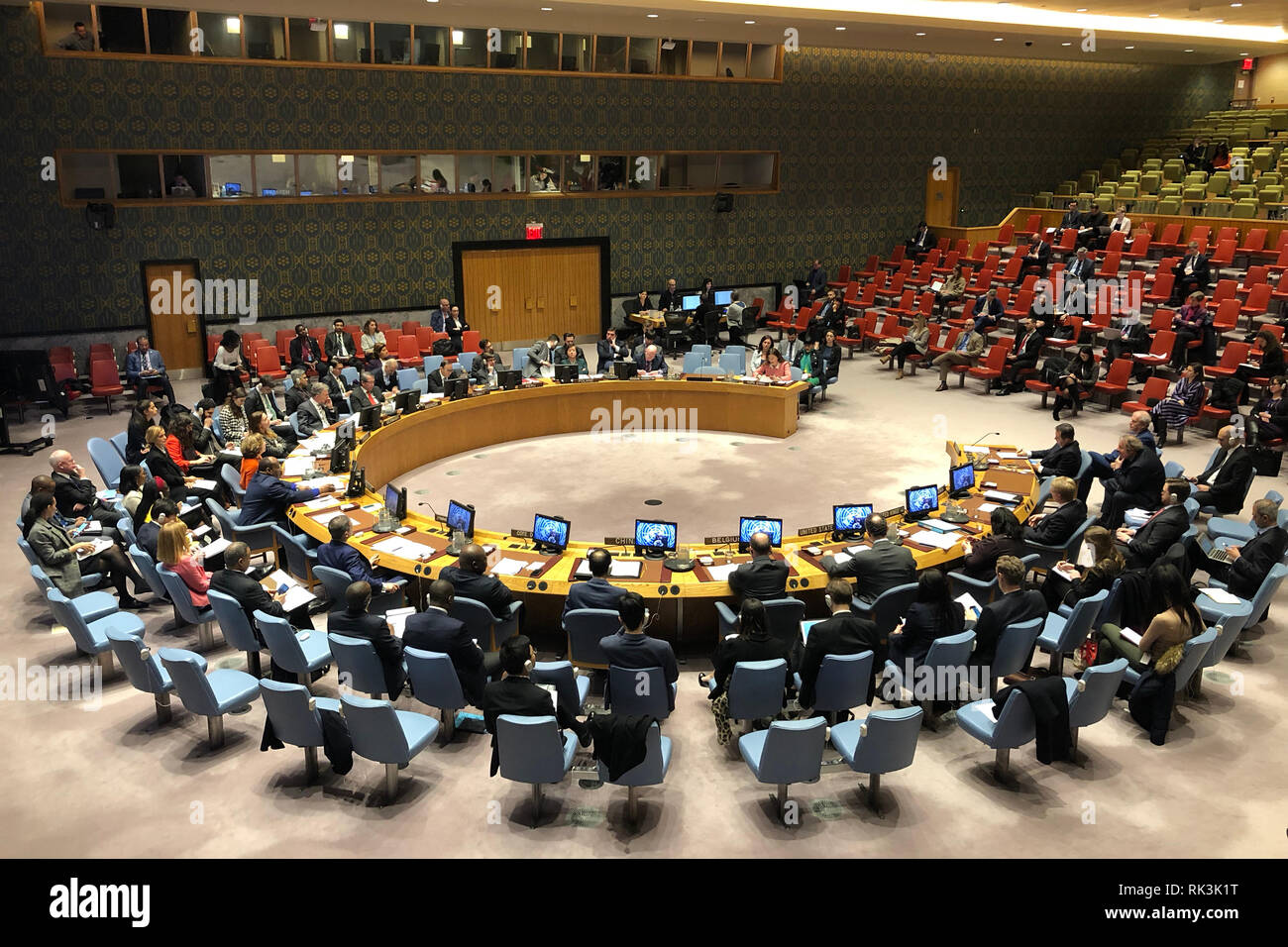 Fewer meetings hi-res stock photography and images - Alamy