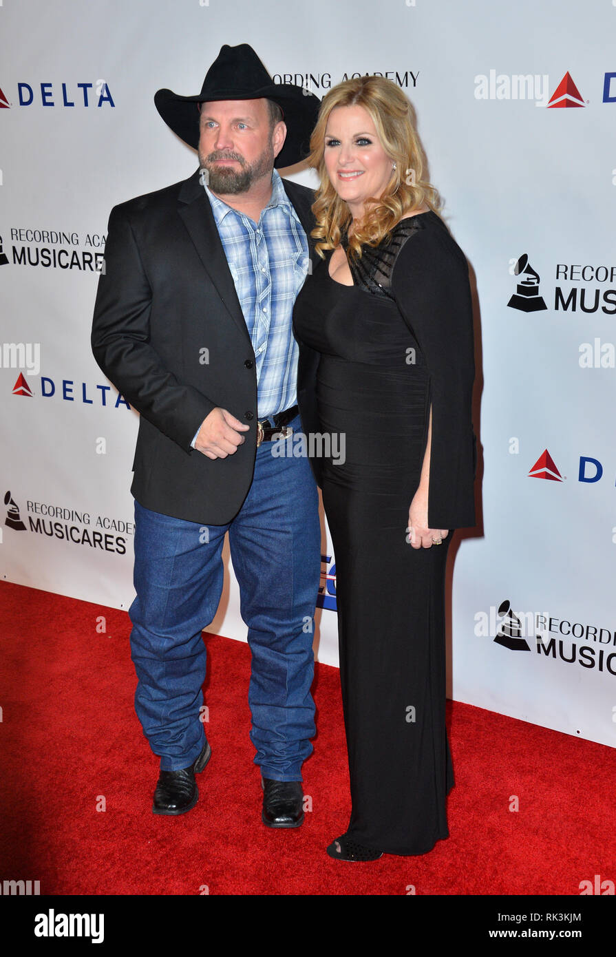 Los Angeles, USA. 08th Feb, 2019. Garth Brooks & Trisha Yearwood at the ...