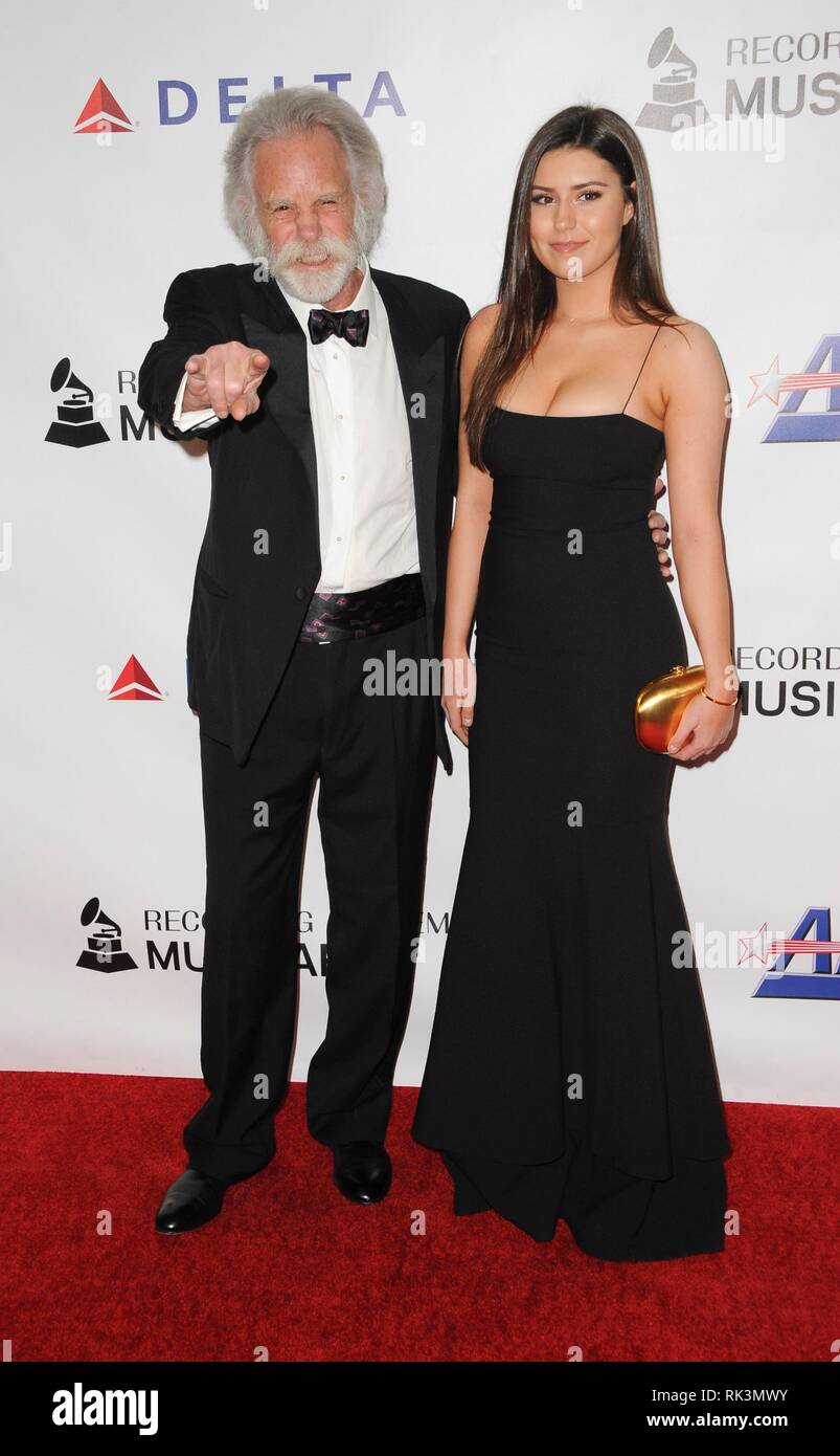 Los Angeles, CA, USA. 8th Feb, 2019. Bob Weir, Monet Weir at arrivals ...
