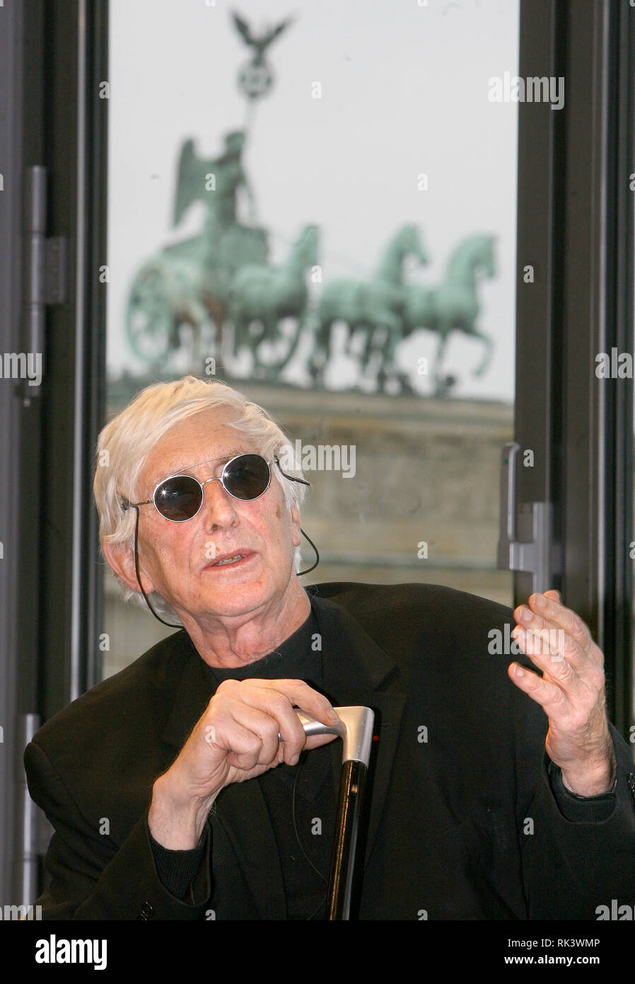 Stephanie graphic hi-res stock photography and images - Alamy