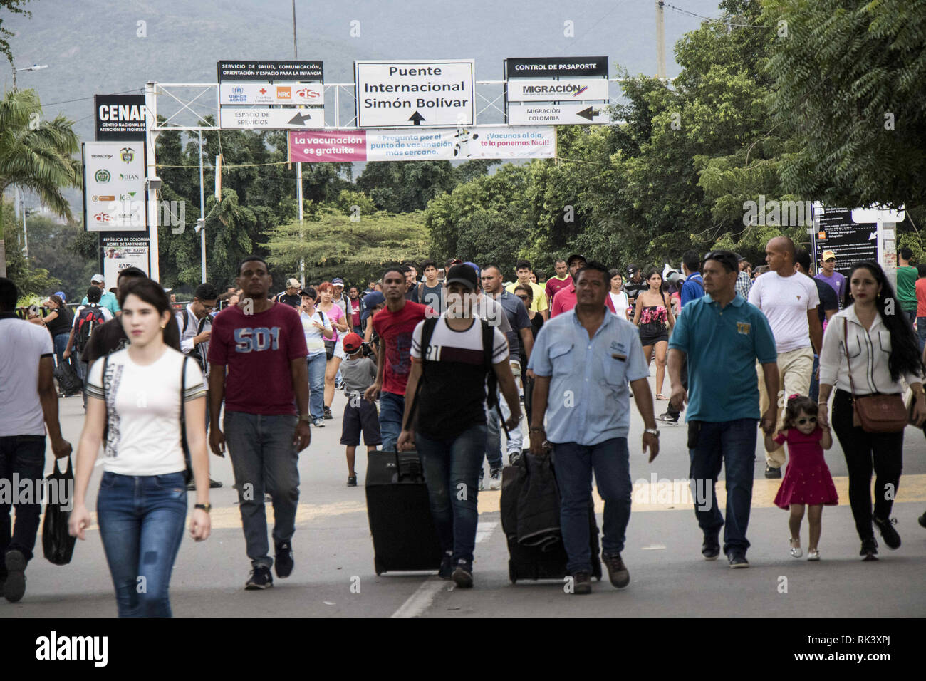 Migracion colombia hi-res stock photography and images - Alamy