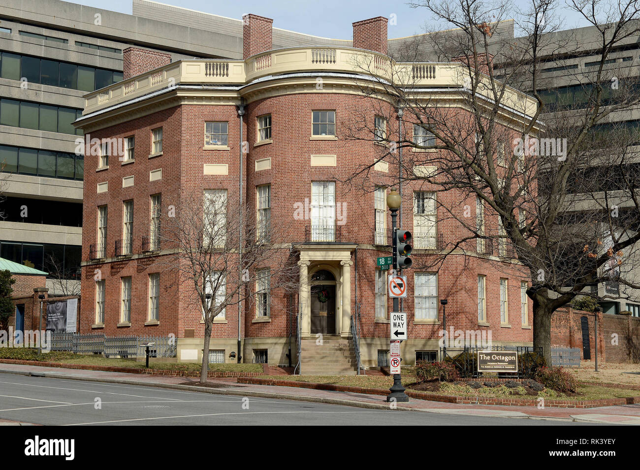 Octagon house tayloe hi-res stock photography and images - Alamy