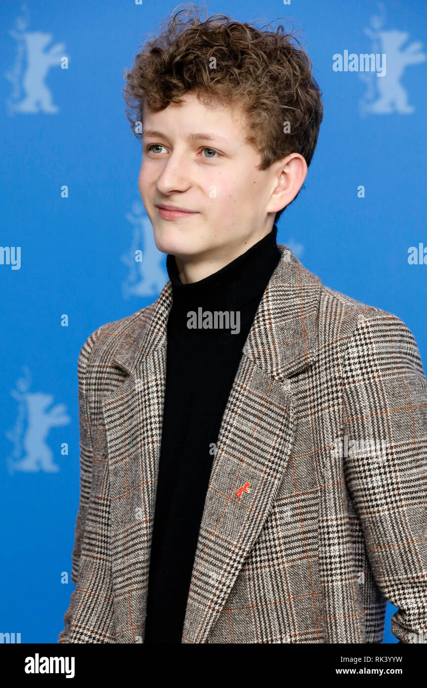 Fotopress jon hi-res stock photography and images - Alamy