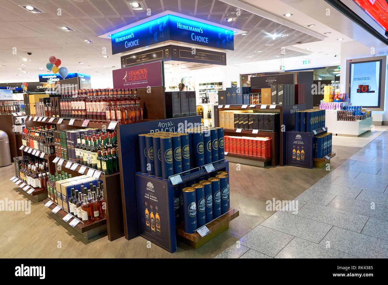 FRANKFURT, GERMANY - APRIL 07, 2016: inside of Frankfurt Airport ...