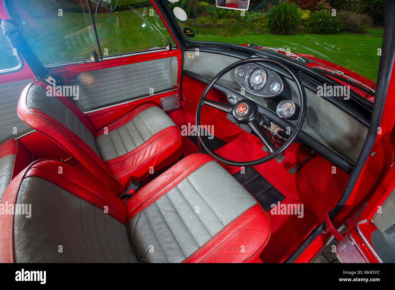 Austin mini interior hi-res stock photography and images - Alamy