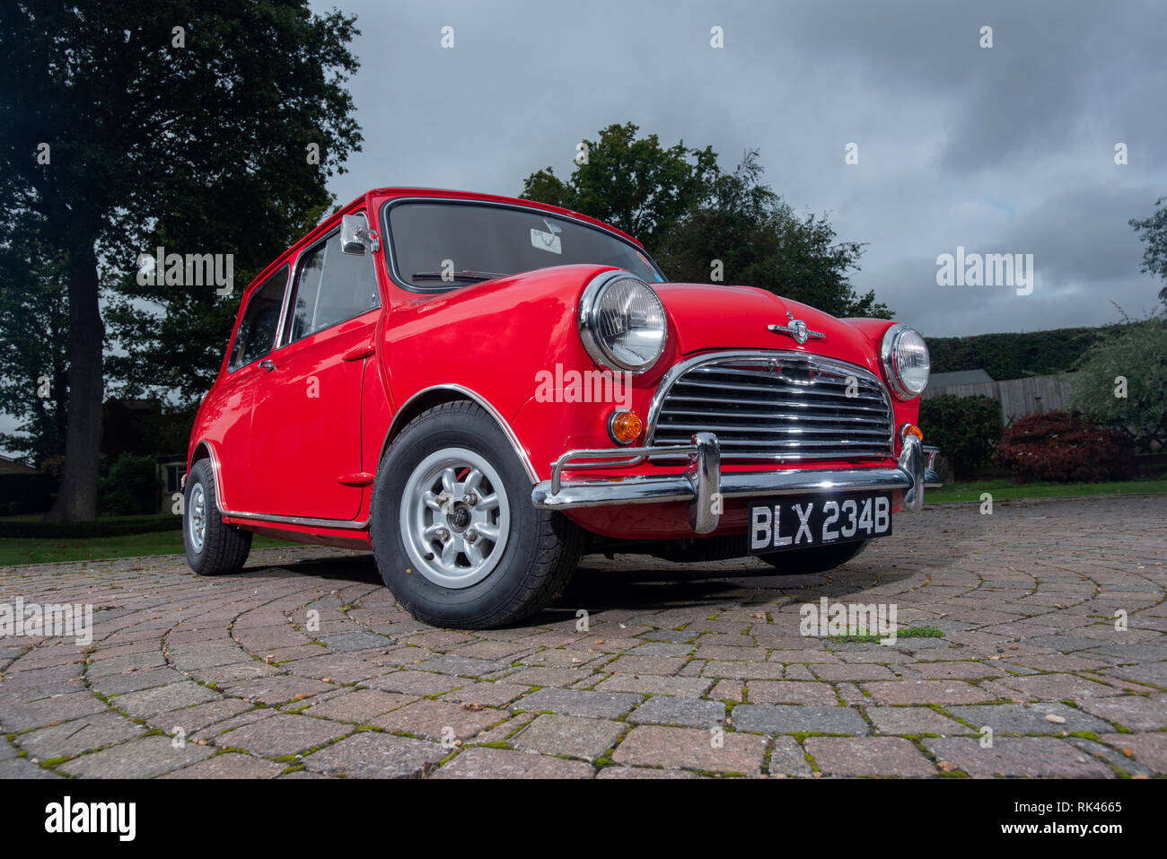 1964 Morris Mini Cooper S classic British car Stock Photo - Alamy
